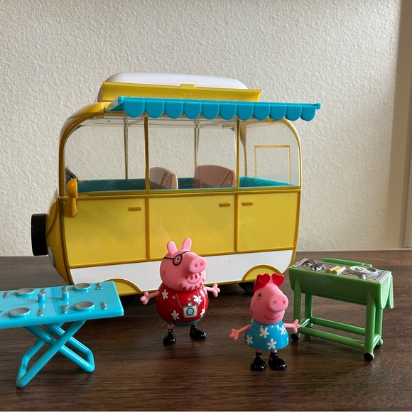 Peppa Pig | Toys | Peppa Pig Camper Van | Poshmark